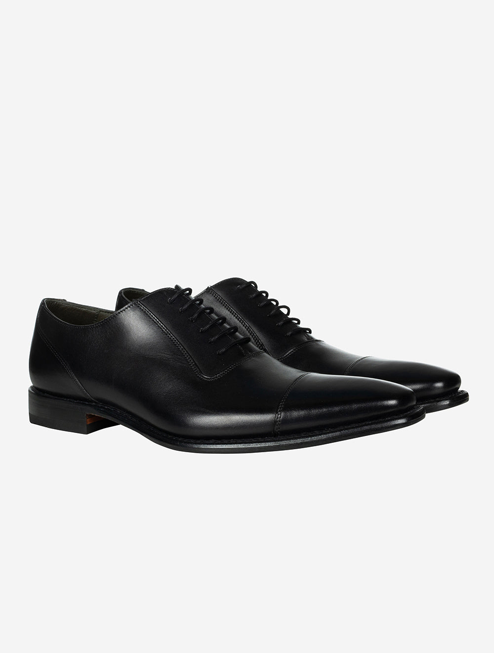 Loake Shoe Makers Larch Oxford Toe Cap Shoe Black | Stylish Men's ...